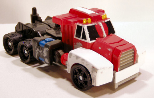 New Variant of Deluxe Cybertron Optimus Prime with 4 Planet Symbols ...